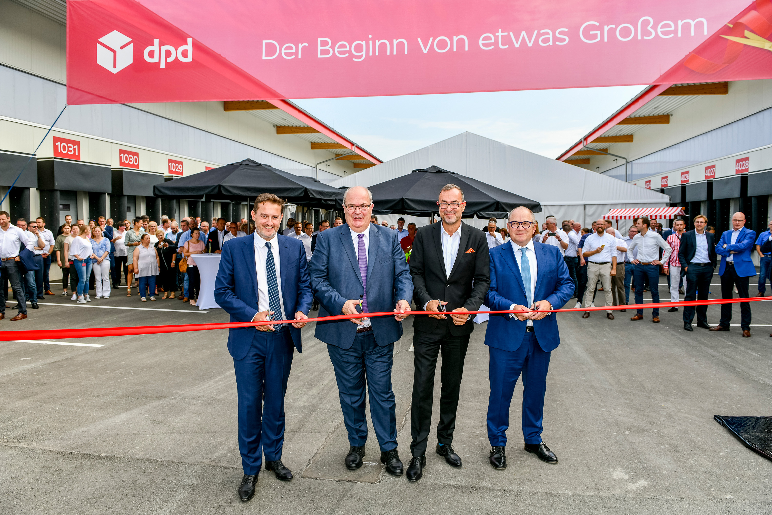 Hamm: Größtes Paketsortierzentrum von DPD eröffnet | Presse » DPD